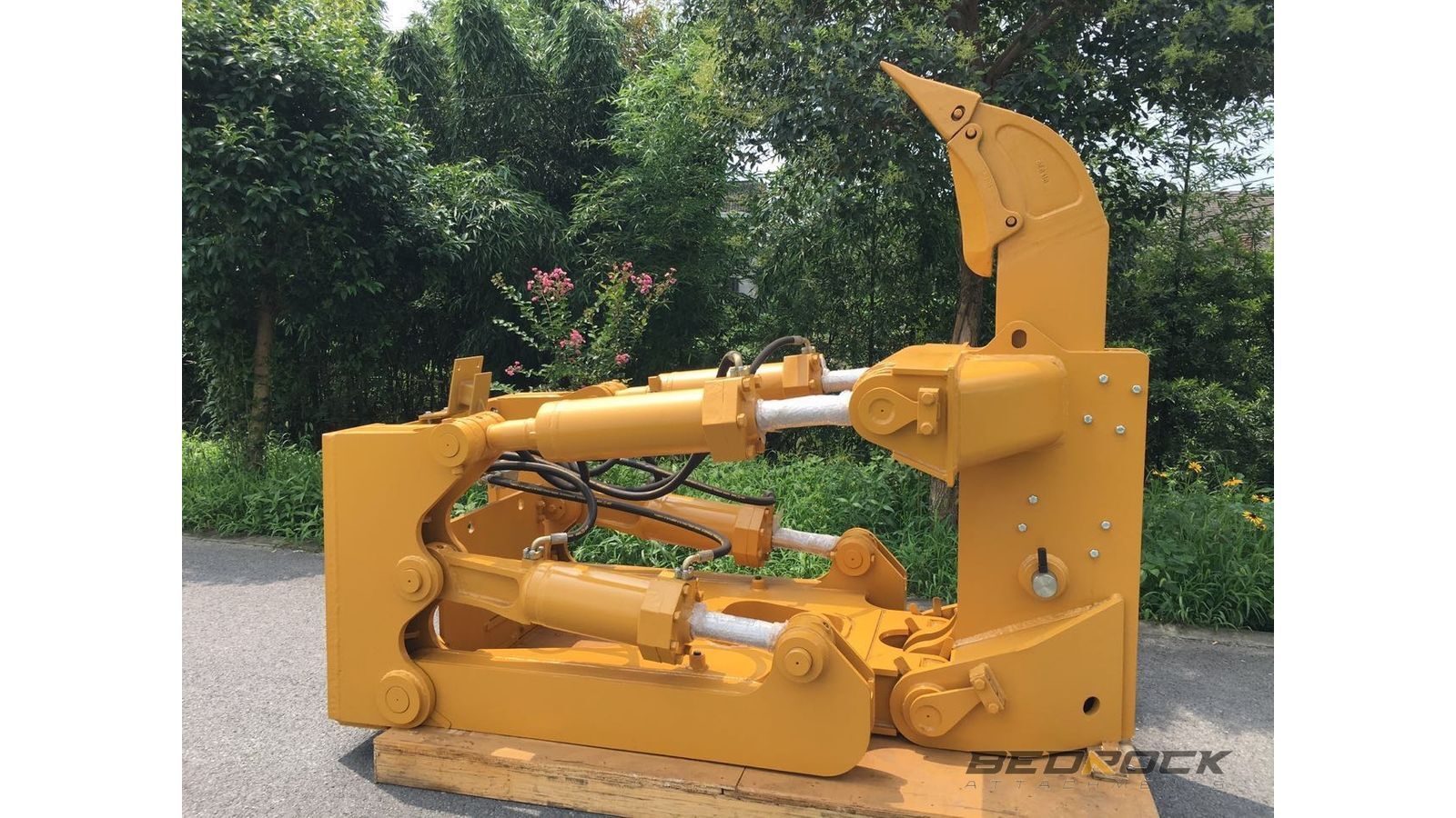 New 2024 CATERPILLAR Single Shank Ripper D8T D8R D8N Rippers in Irvine ...
