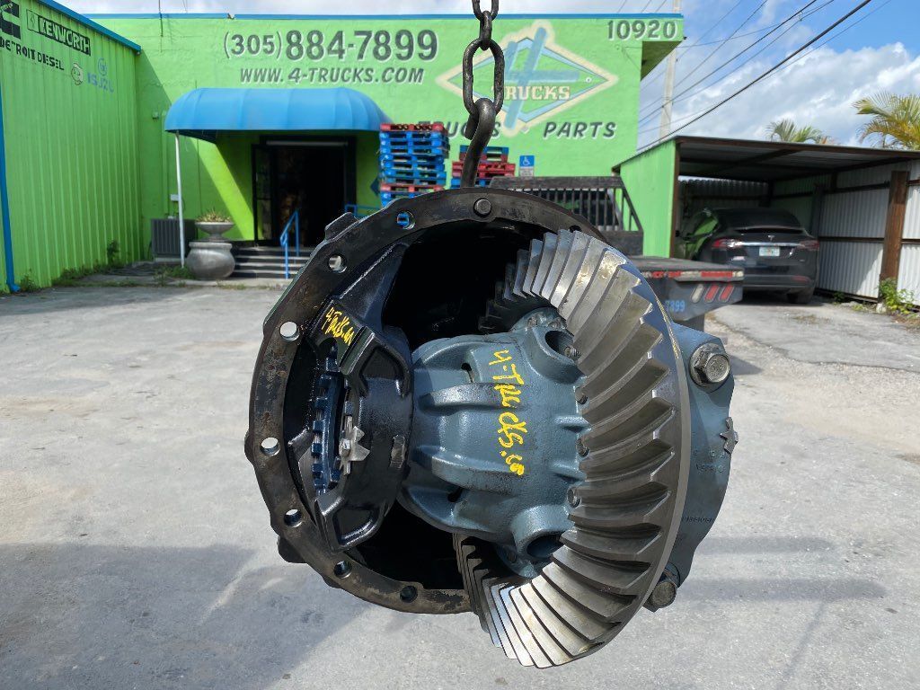 Refurbished 2009 MERCEDES RT40-4N Differential Assembly in Miami, FL ...