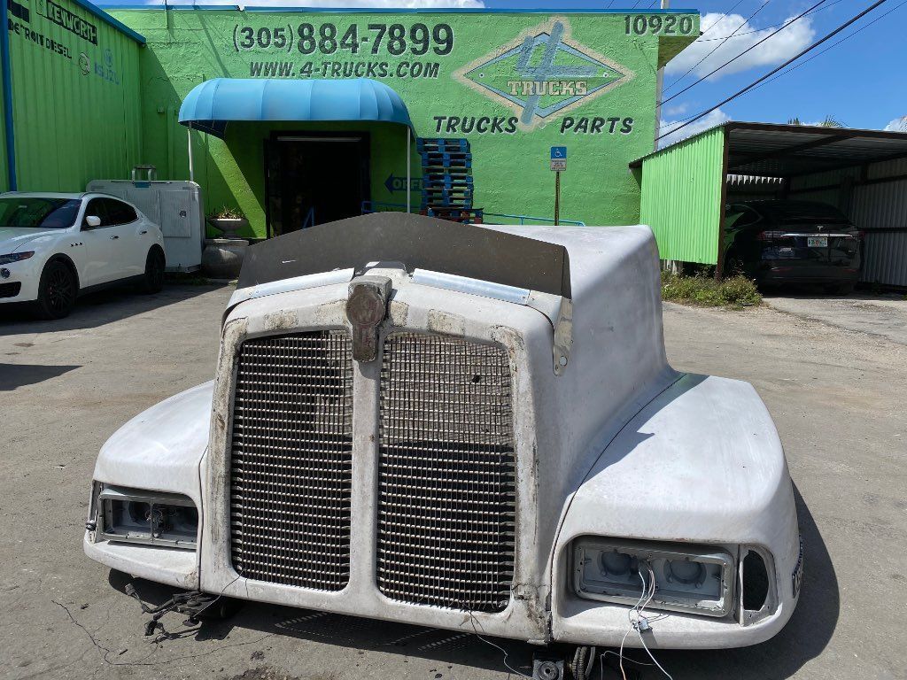 Used 2003 KENWORTH T600 Hood in Miami, FL | NextTruck