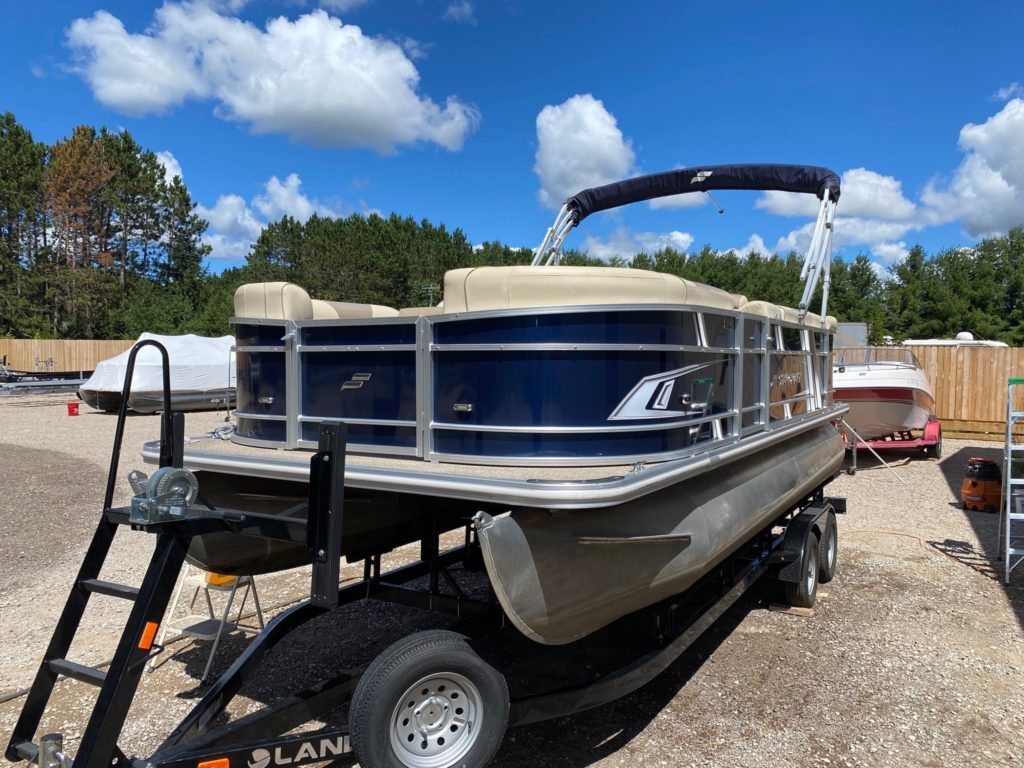 2019 STARCRAFT EX 20 C Pontoon Power Boat For Sale in Traverse C...