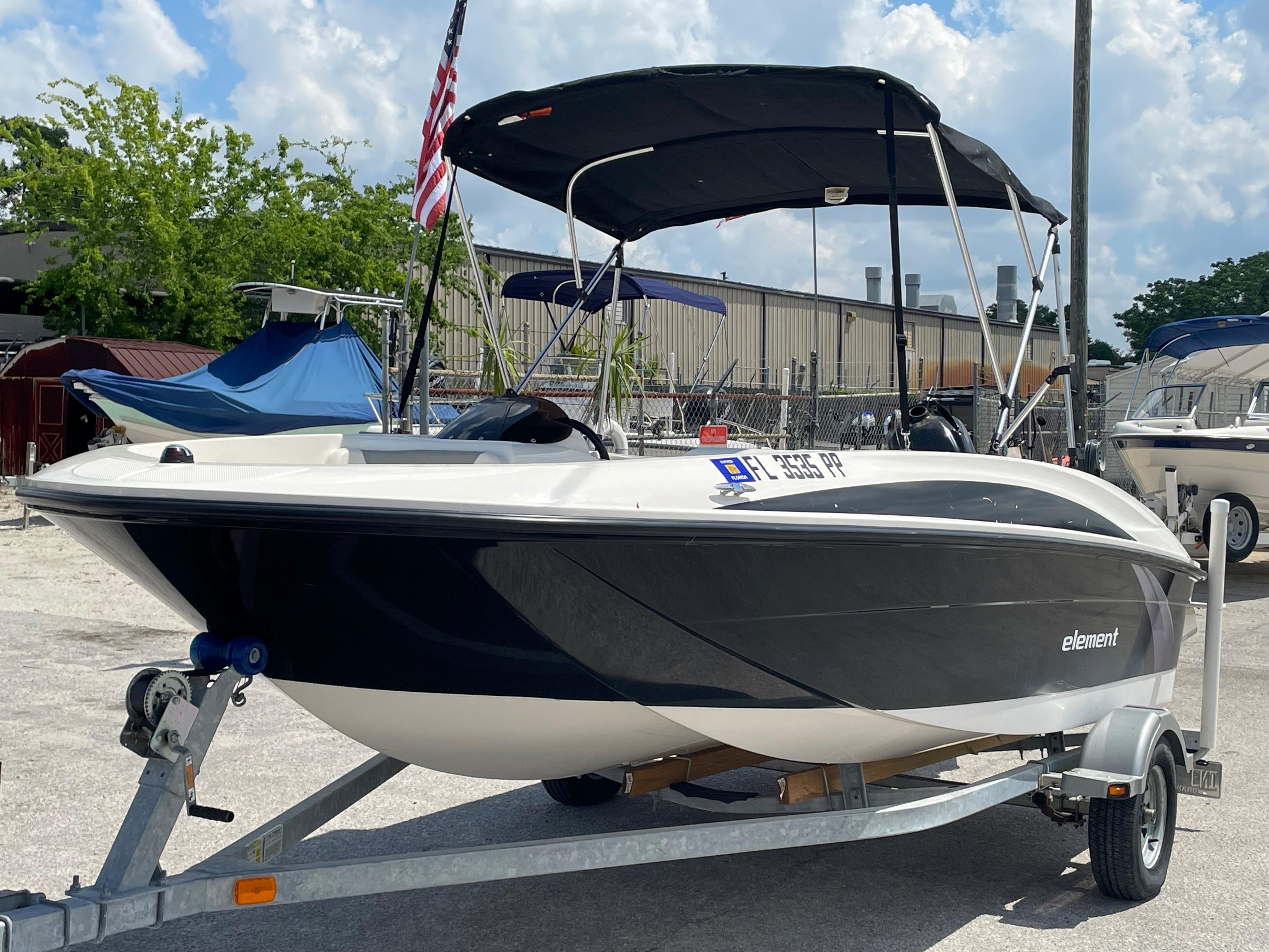 2014 BAYLINER Element 160 Deck Boat Power Boat For Sale in Longw...
