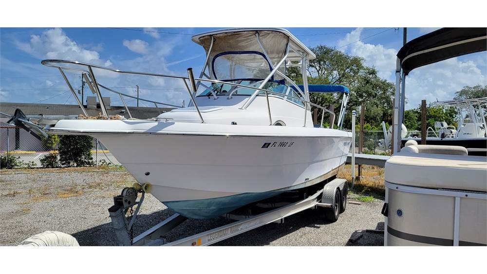 2000 PRO-LINE 24 WA Center Console Power Boat For Sale in Holida...