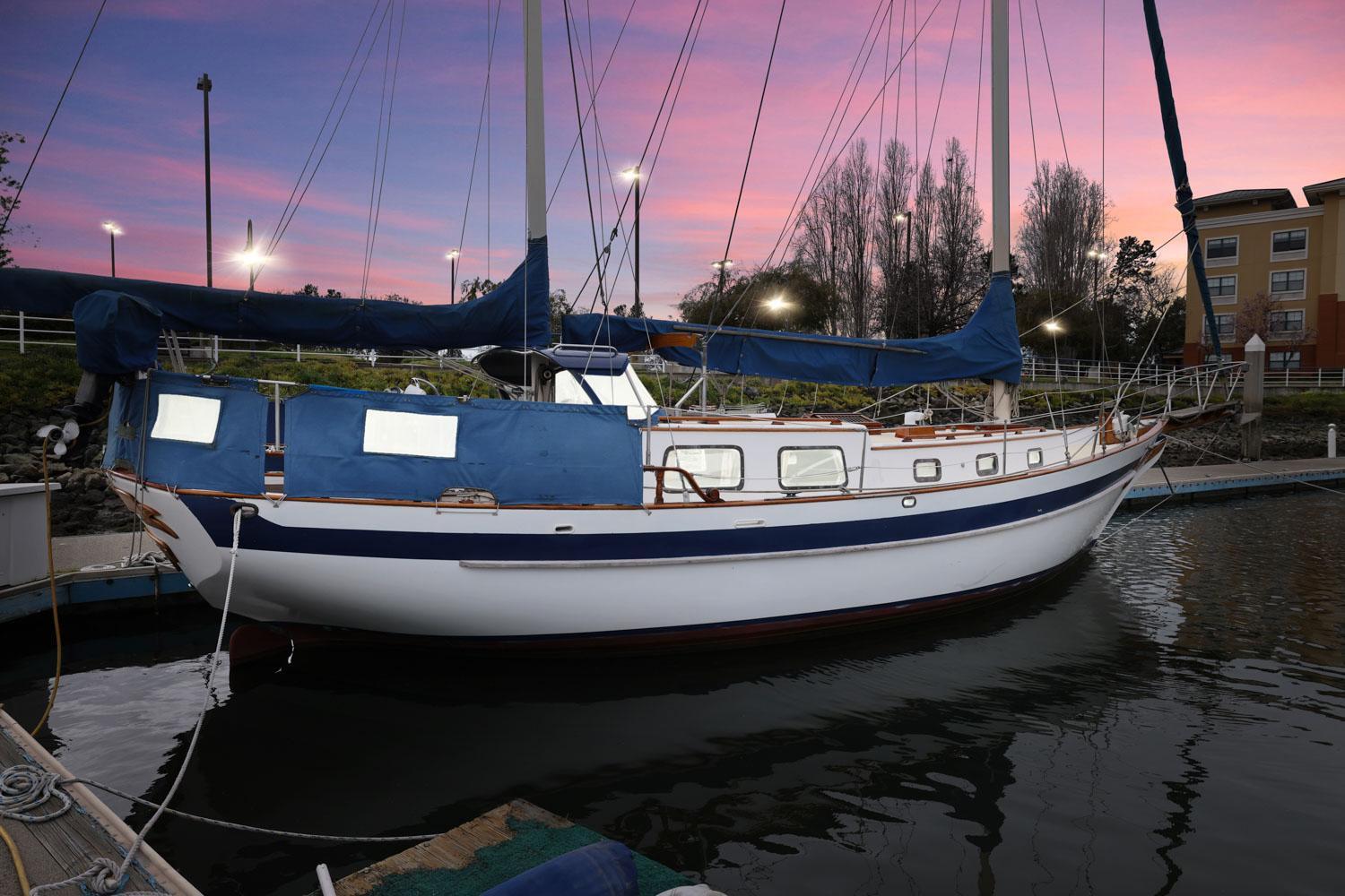 1985 MARINER 40 Ketch Sail Boat For Sale in Alameda, CA on Boatl...