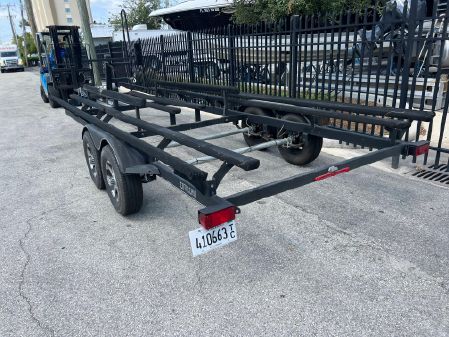 2019 WHITE RIVER RANGER PONTOON TRAILER PWC Trailer Trailer For ...