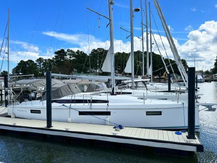 2020 JEANNEAU SUN ODYSSEY 410 Sloop Sail Boat For Sale in Deltav...