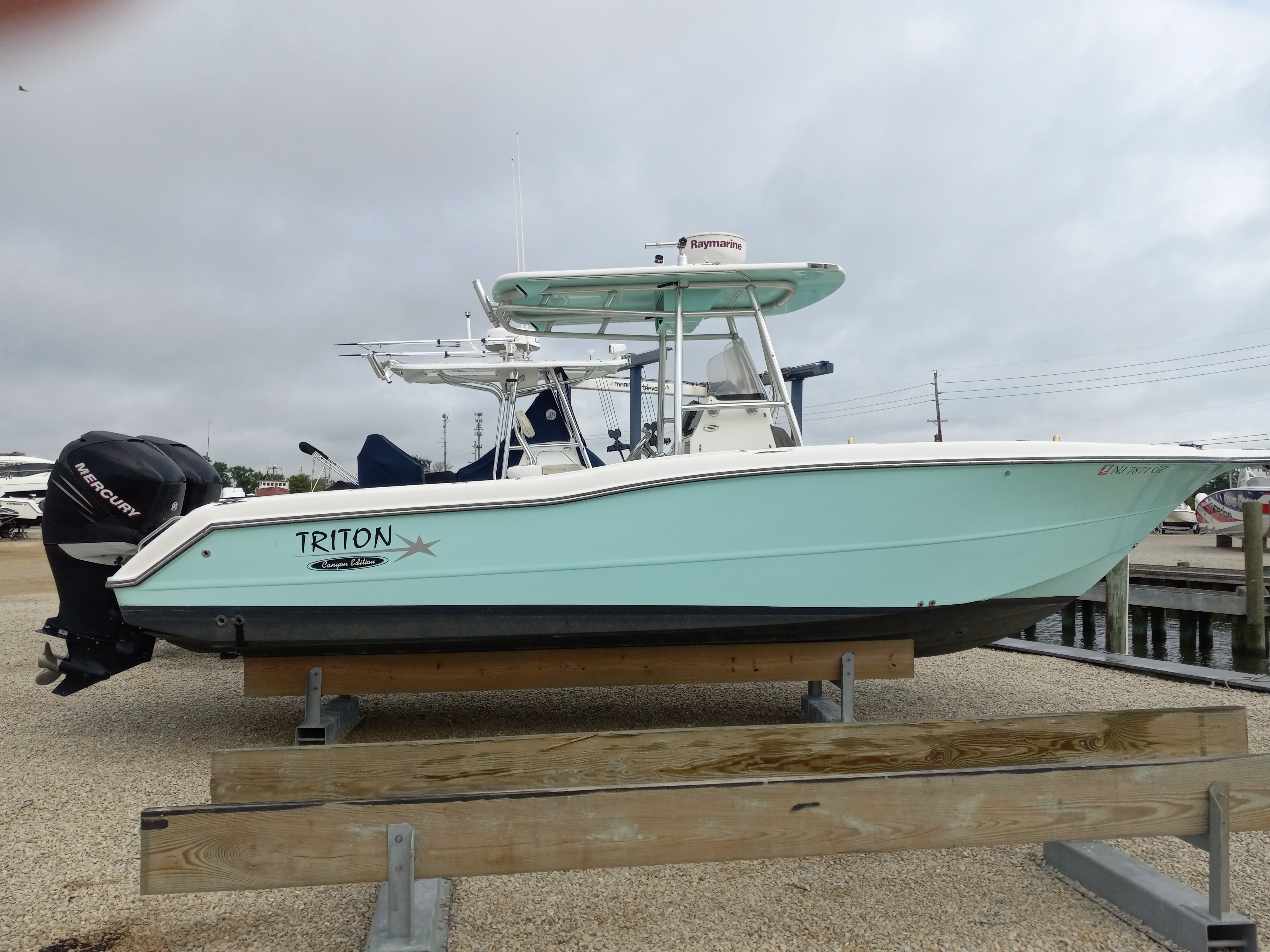 2005 TRITON 2895 CC Center Console Power Boat For Sale in Lavall...