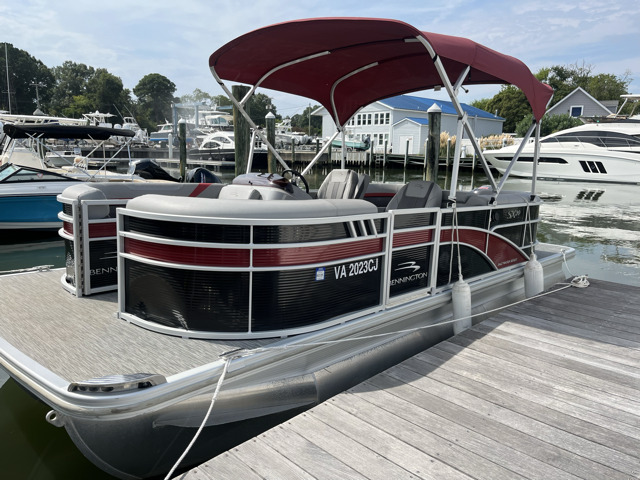 2021 BENNINGTON 205x Pontoon Power Boat For Sale in Portsmouth,