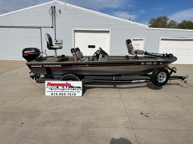 2005 TRACKER PRO CRAPPIE 175 Freshwater Fishing Power Boat For S...