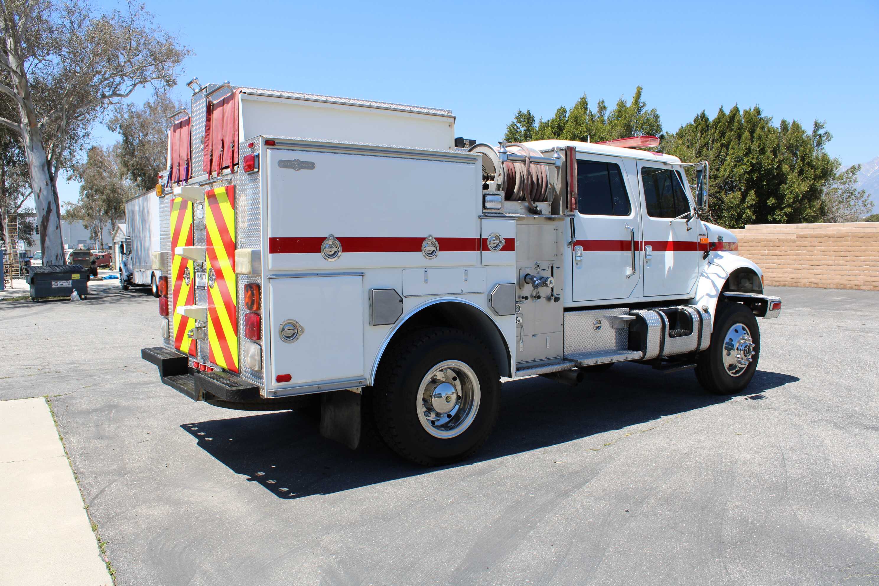 Used 2001 INTERNATIONAL 4800 4x4 Crew Cab Type 3 Wildland Fire Engine ...