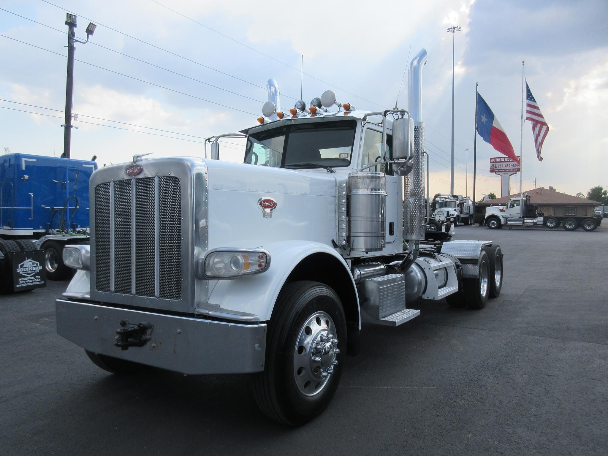 Used 2020 PETERBILT 389 Conventional - Day Cab in Channelview, TX ...