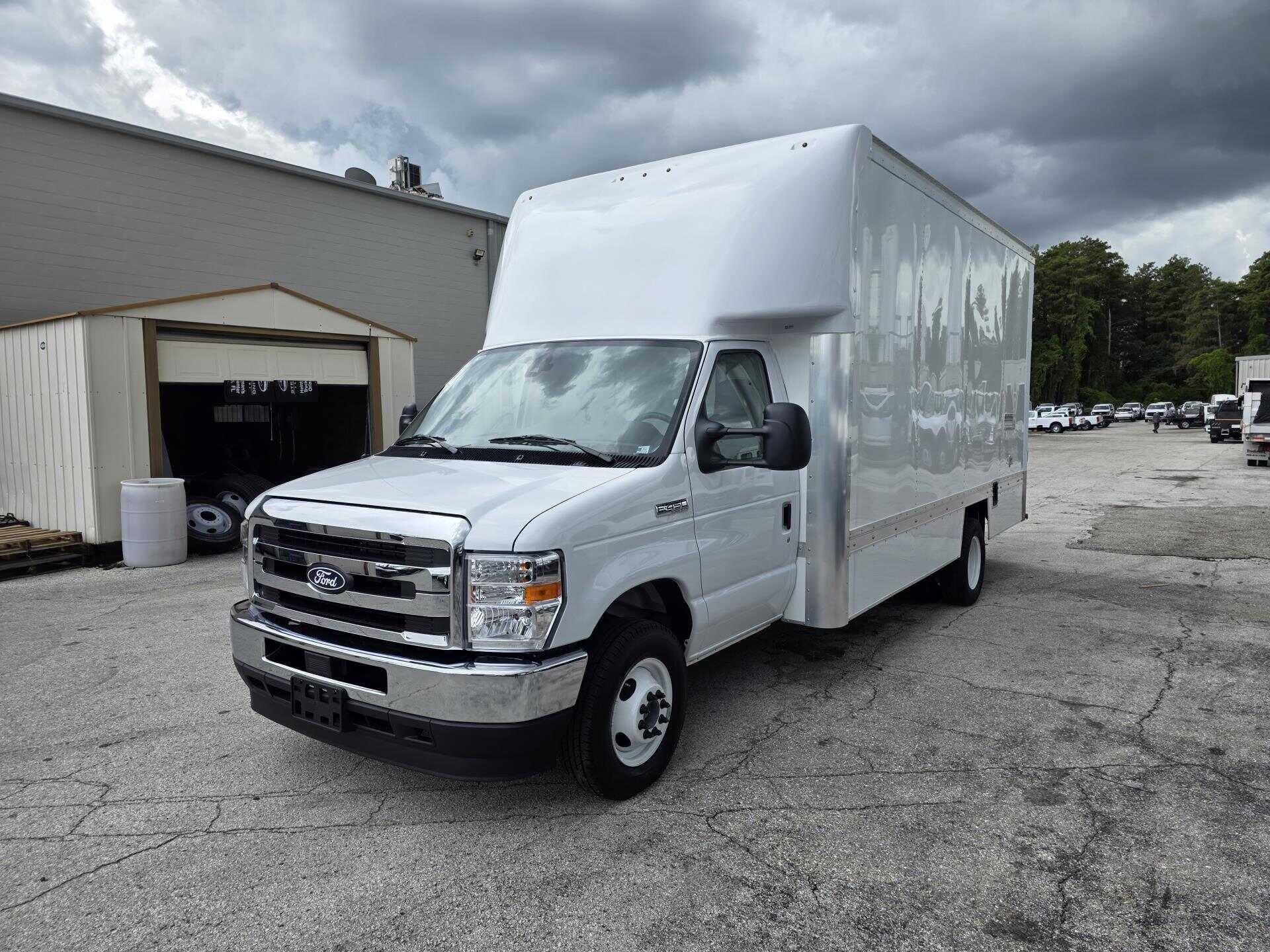New 2026 FORD ECONOLINE Cutaway-Cube Van in Orlando, FL | NextTruck