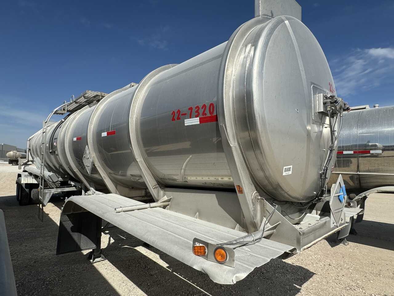 Used 1988 BRENNER 304 SS Fuel Tank Trailer in Dallas, TX | NextTruck