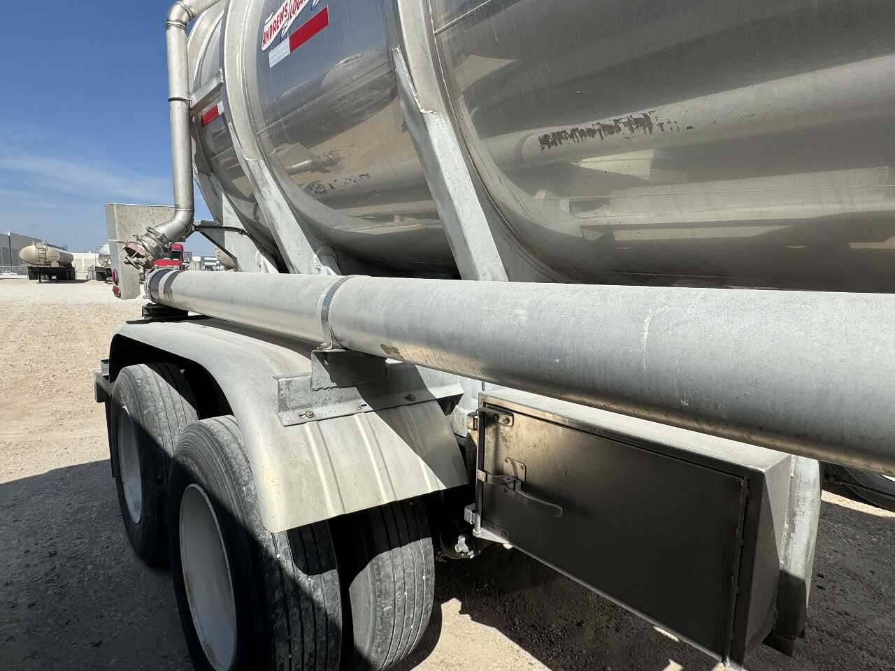 Used 1988 BRENNER 304 SS Fuel Tank Trailer in Dallas, TX | NextTruck