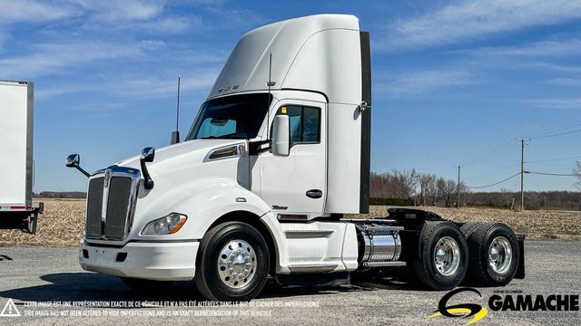 Used 2019 KENWORTH T680 DAY CAB Conventional - Day Cab in Champlain, NY ...