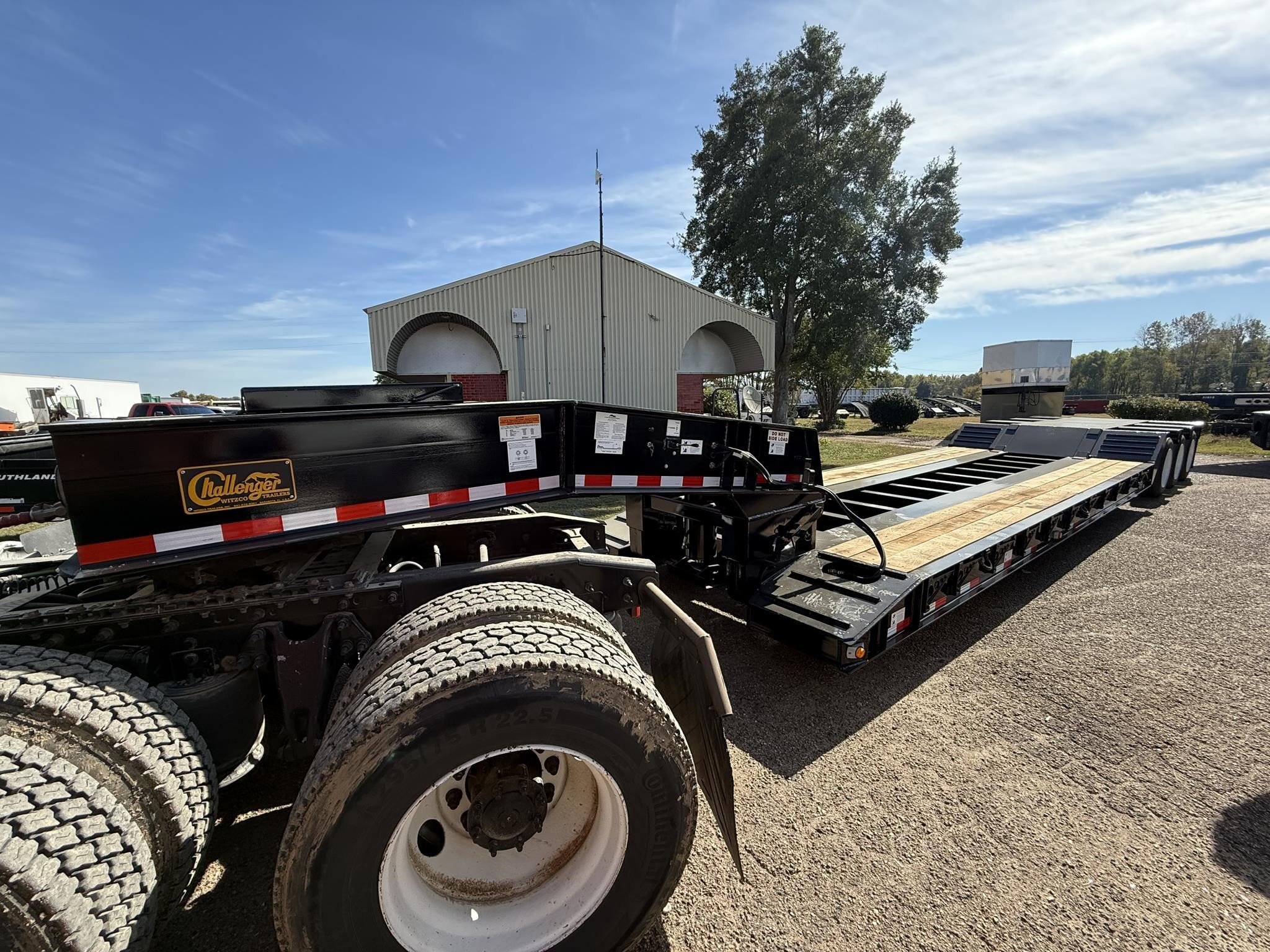 New 2025 WITZCO CHALLENGER RG-52 TON/ 23 FT WELL Lowboy Trailers in ...