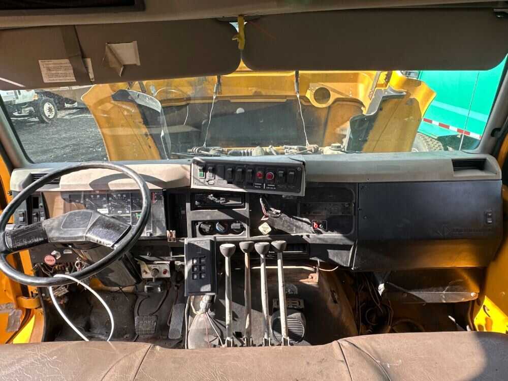 Used International 4900 Dash Accessory in North East, MD | RaD