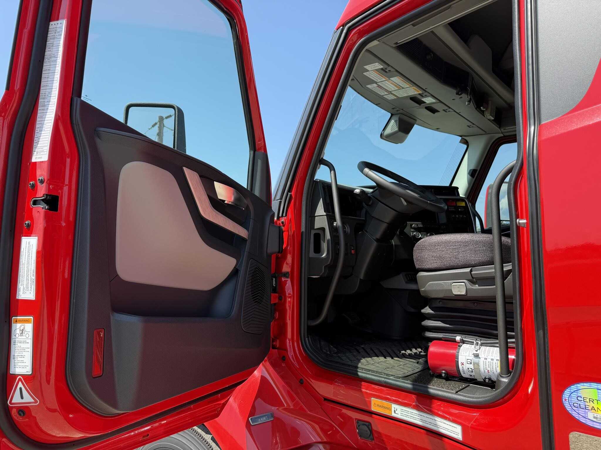 New 2026 VOLVO VNL64T840 Conventional - Sleeper Truck in Pottsville, AR ...