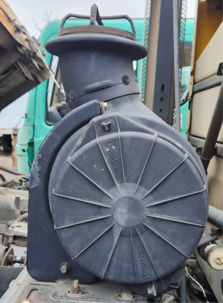 Used Sterling SC8000 Cargo Air Cleaner & Accessory in North East, MD | RaD