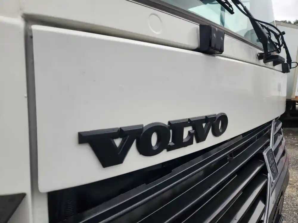 Used Volvo FE Hood in North East, MD | NextTruck